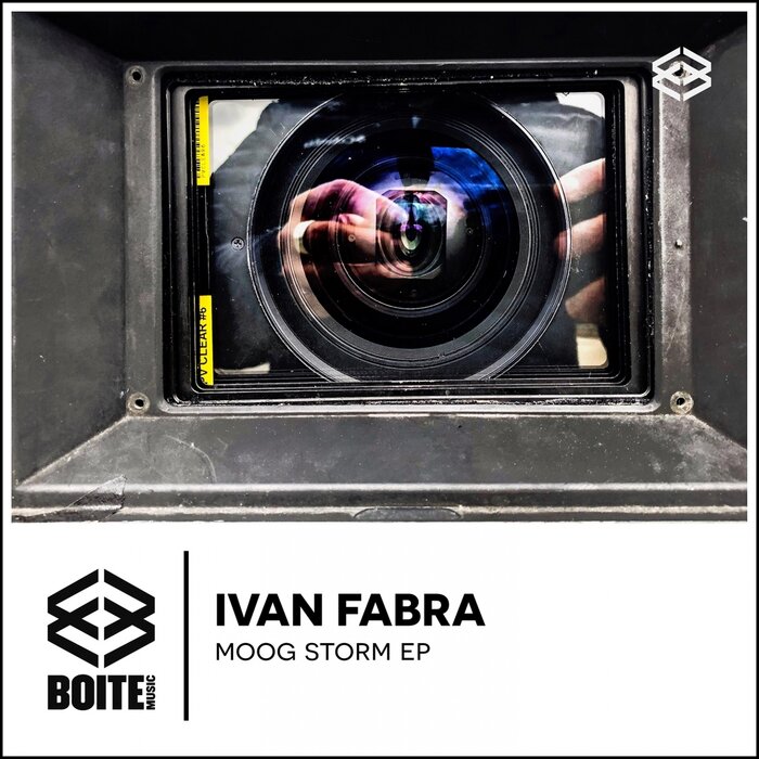 Moog Storm by Ivan Fabra on MP3, WAV, FLAC, AIFF & ALAC at Juno Download